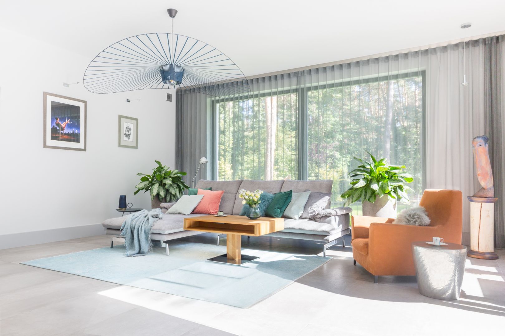 Podłoga w salonie. 12 pomysłów na aranżację. Ładne zdjęcia