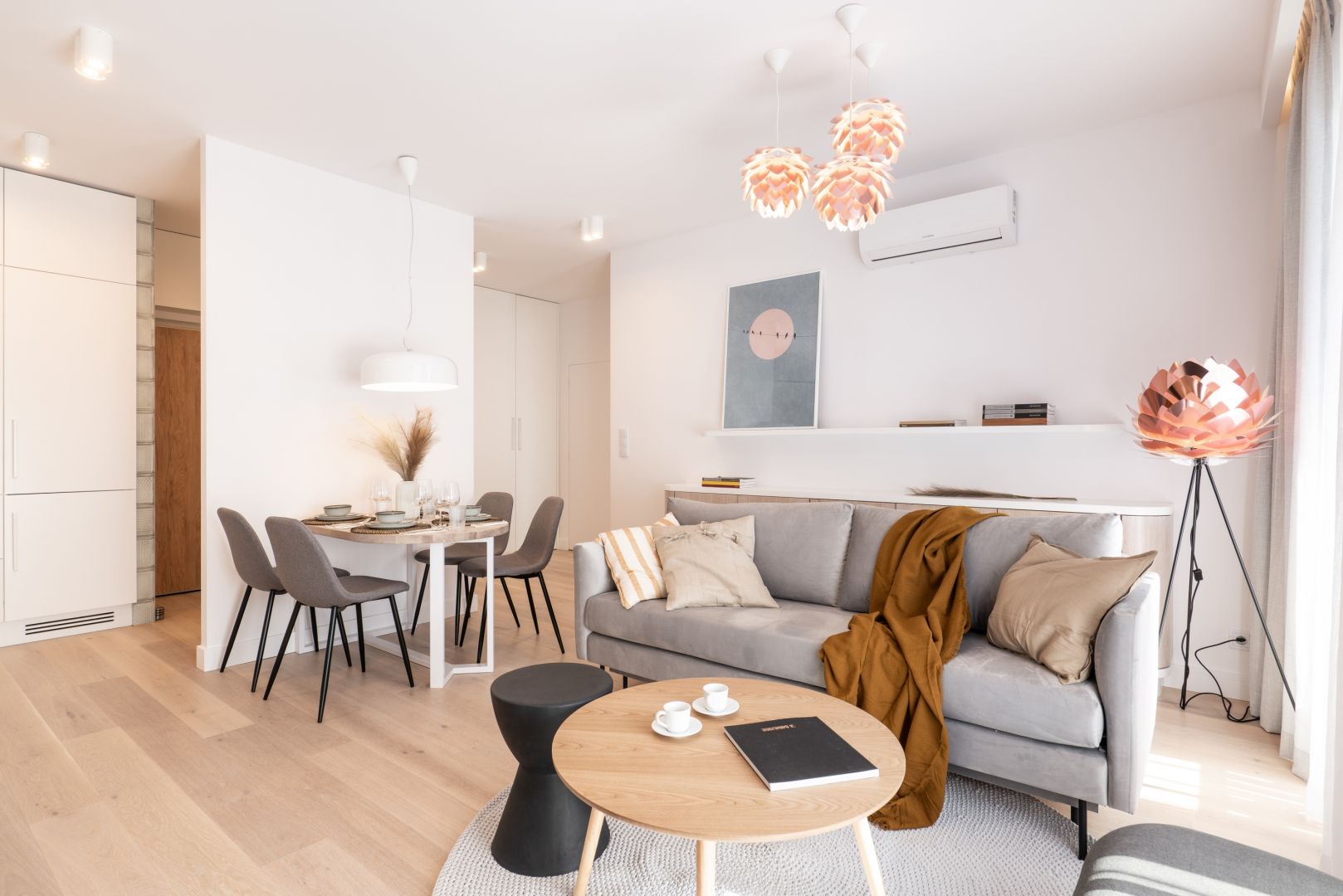 Jaki styl wybrać do salonu? Zobacz 3 modne style we wnętrzu. Zdjęcia!