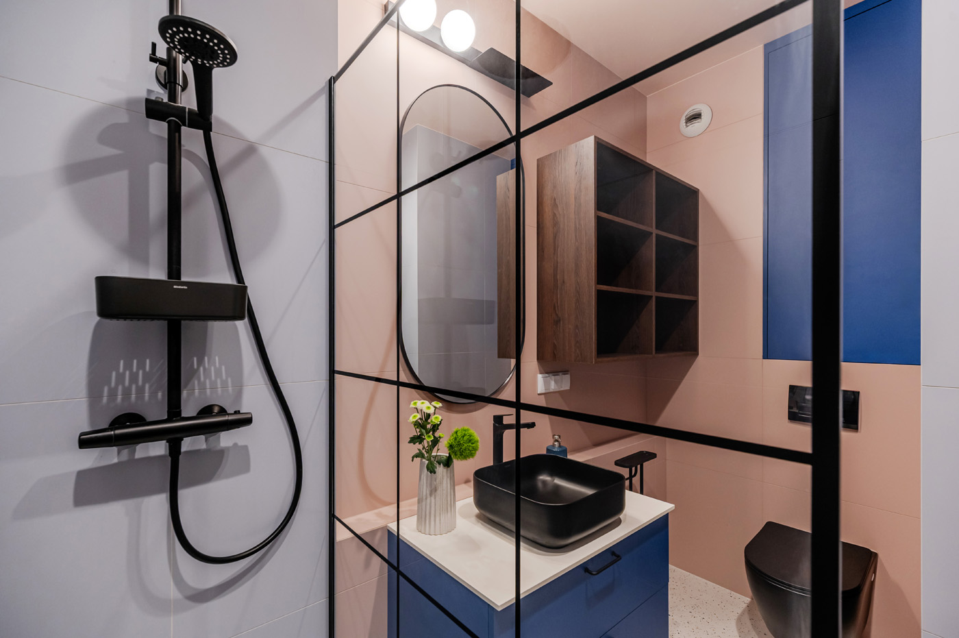 Łazienka 2025. Zobacz najpiękniejsze płytki w projektach architektów